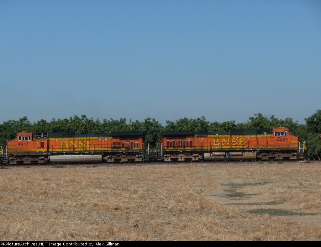 BNSF 4482 West